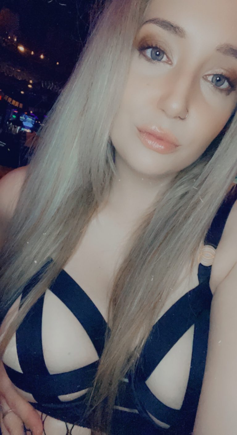 Elizabeth Aster | Studio Sanctuary